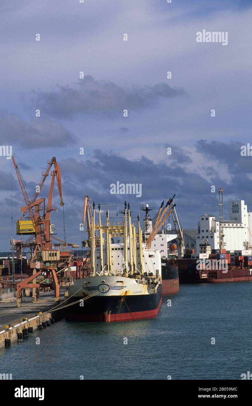 American freighters hi-res stock photography and images - Alamy