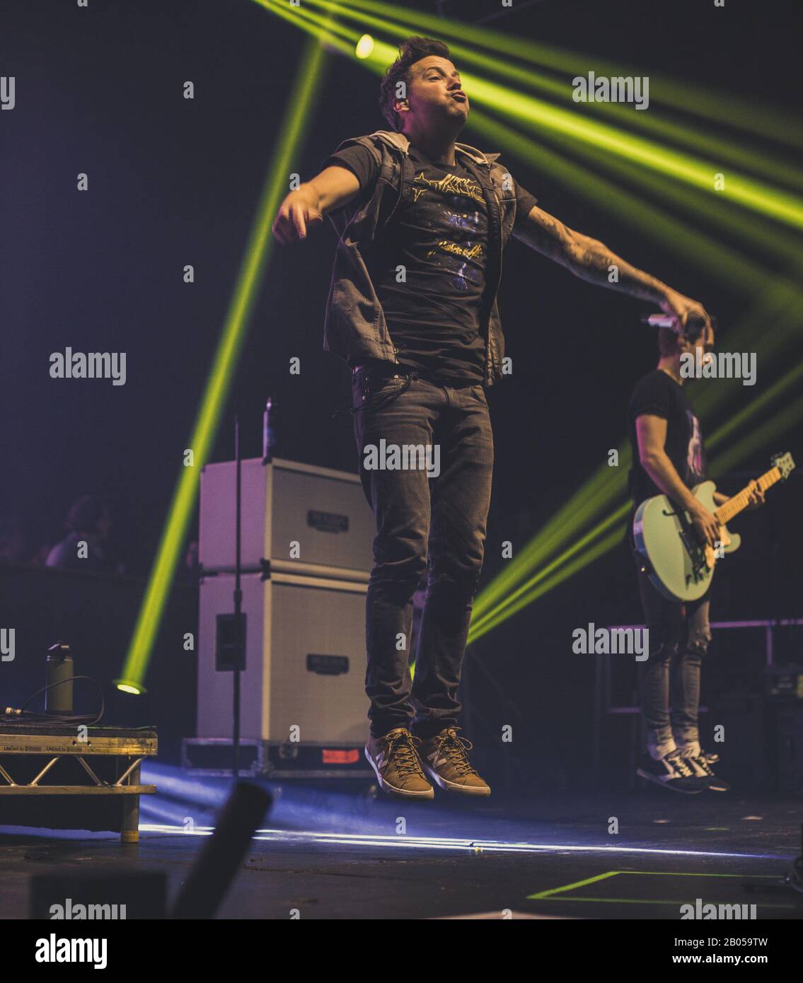 Simple plan vocalist hi-res stock photography and images - Alamy