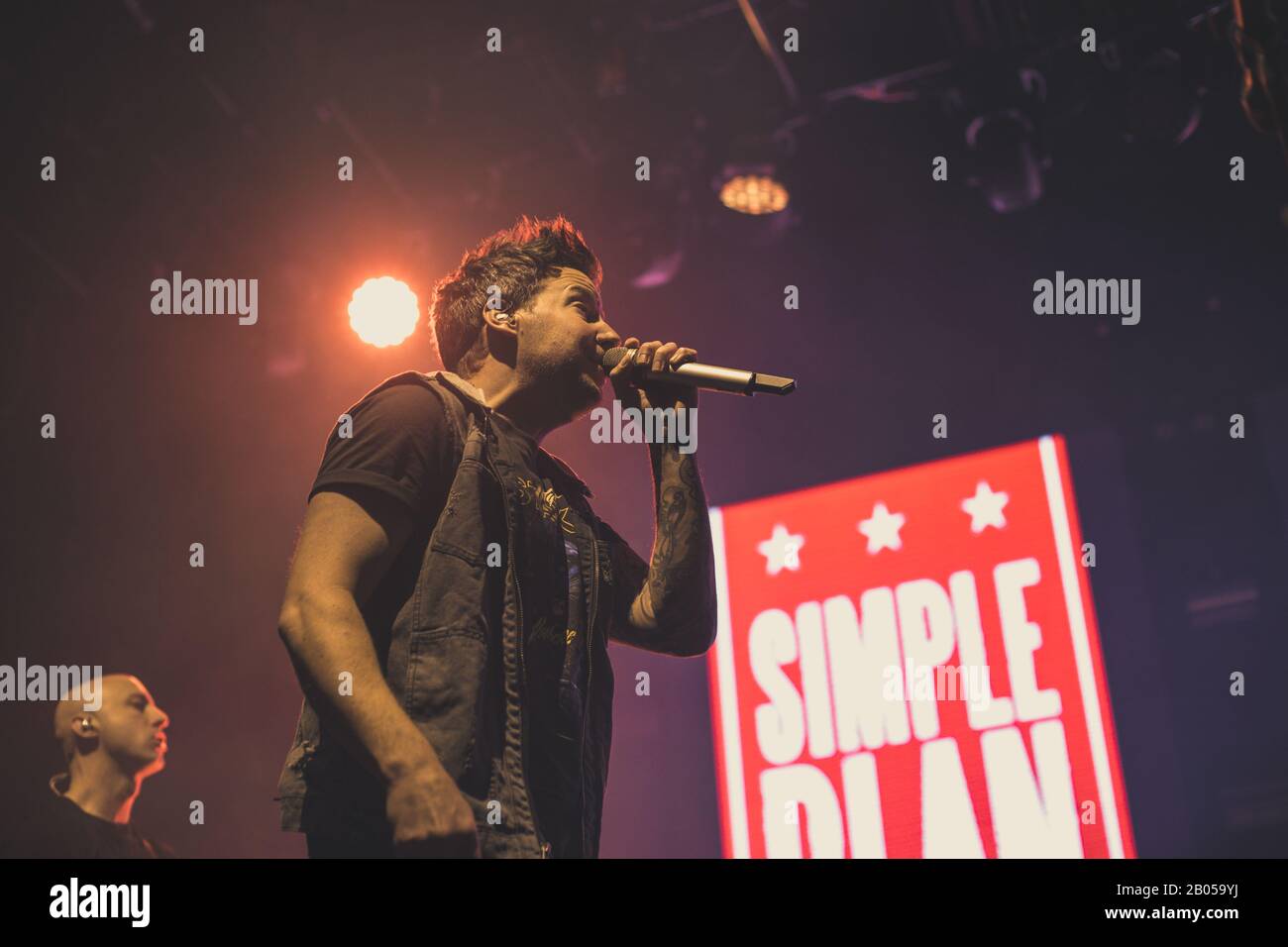 Simple plan vocalist hi-res stock photography and images - Alamy