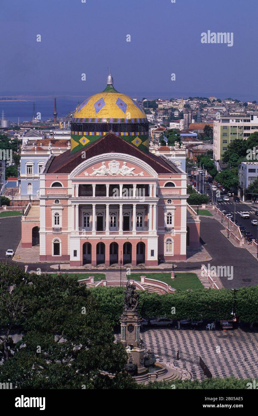 BRAZIL, AMAZON, MANAUS, BIRD'S EYE VIEW OF OPERA HOUSE Stock Photo - Alamy