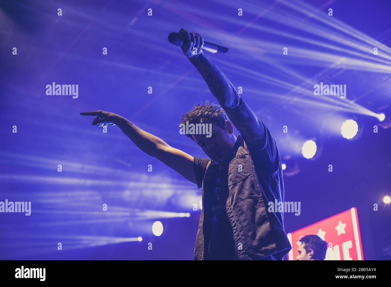 Simple plan vocalist hi-res stock photography and images - Alamy