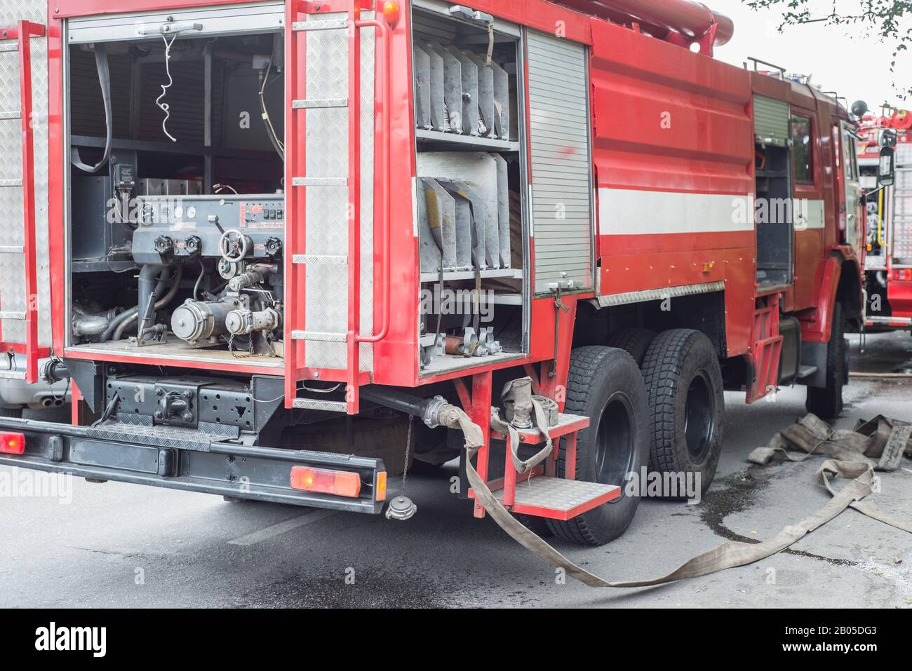 Fire engine red paint hi-res stock photography and images - Alamy