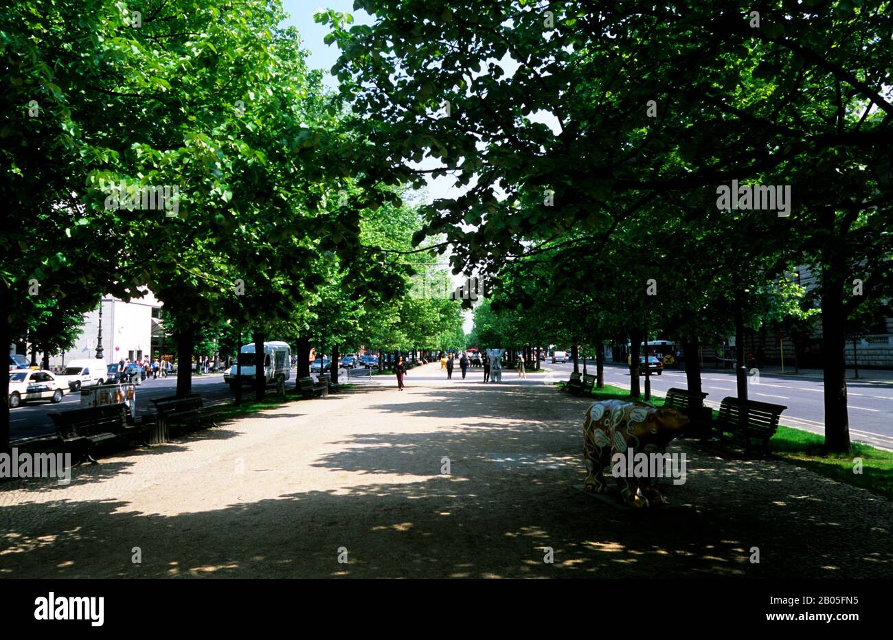 GERMANY, BERLIN, UNTER DEN LINDEN STREET, LINDEN TREES, BEAR STATUES ...