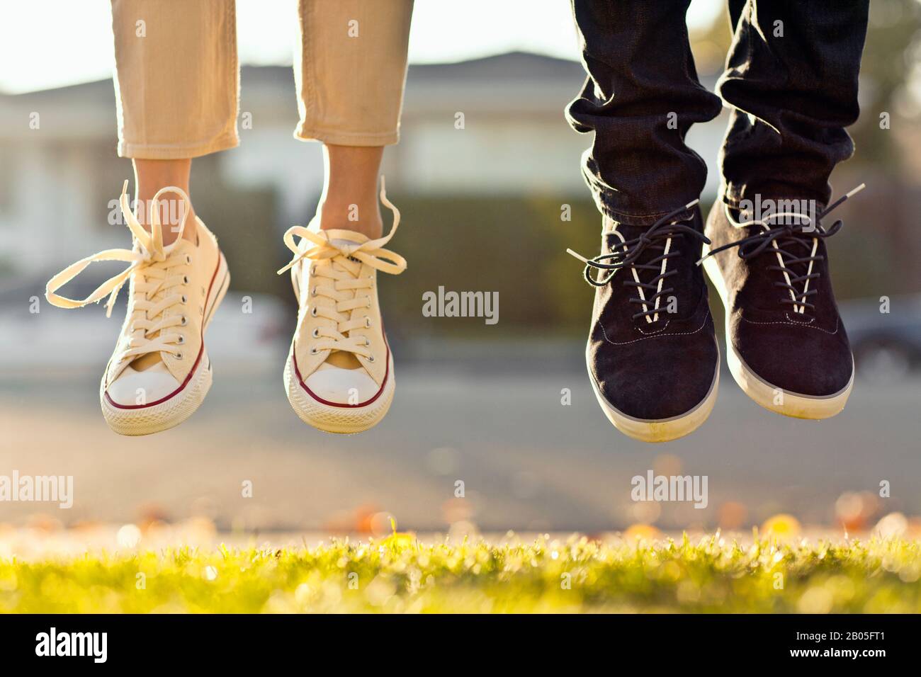 Couples feet hi-res stock photography and images - Alamy