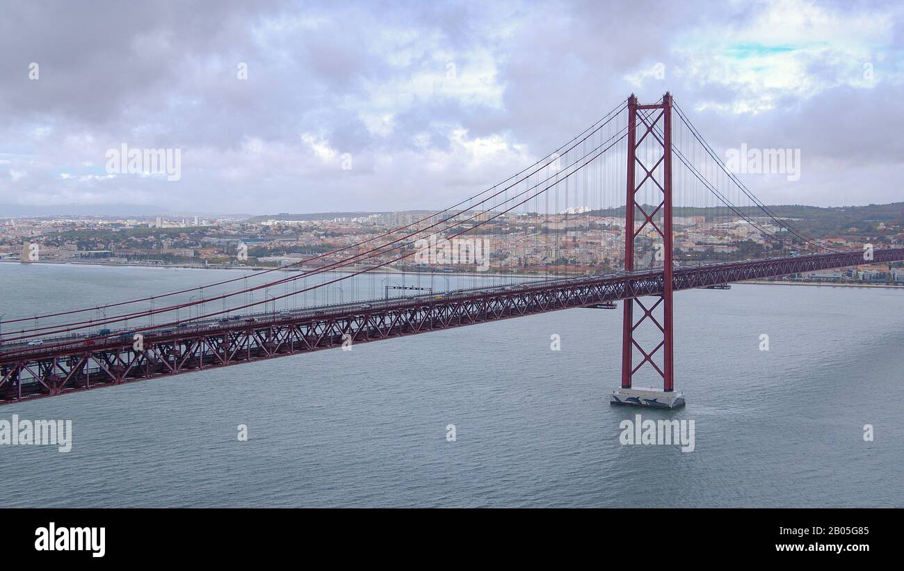 Famous 25th April Bridge over Tagus River n Lisbon Stock Photo - Alamy