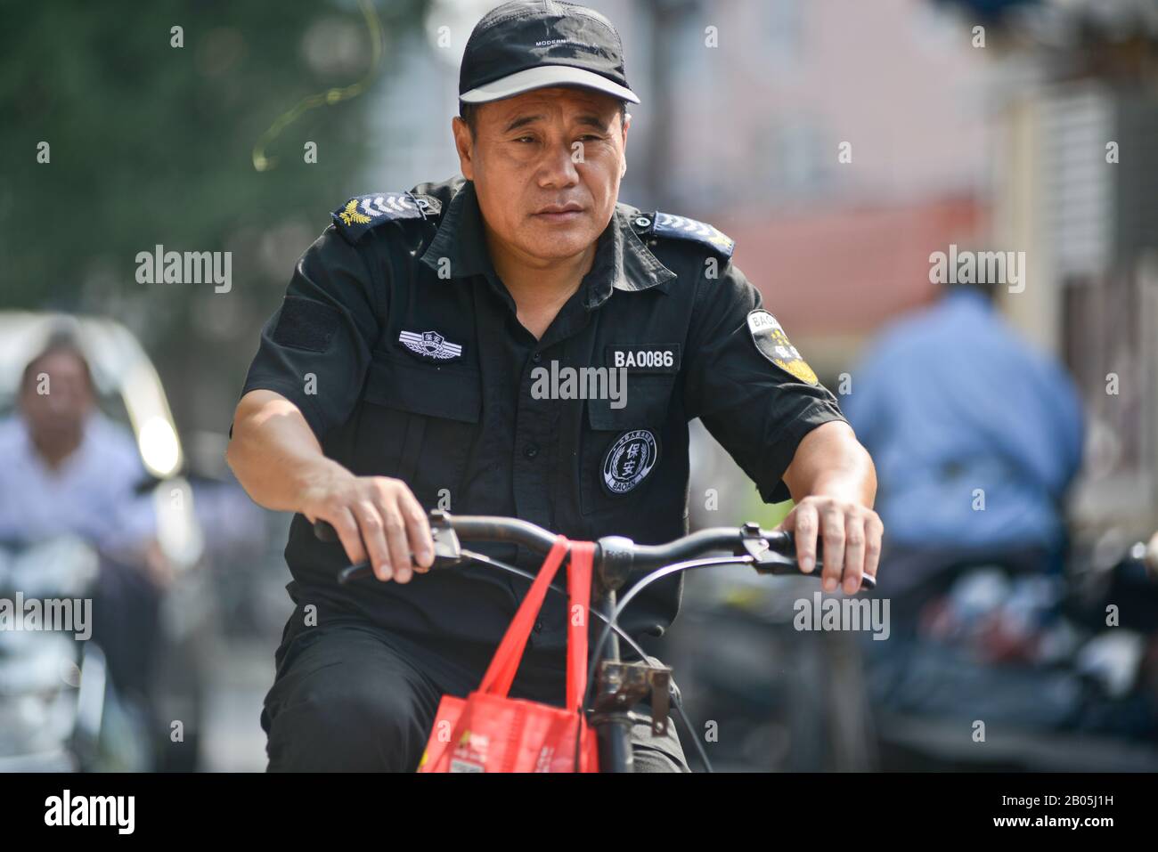 Chinese police hi-res stock photography and images - Alamy