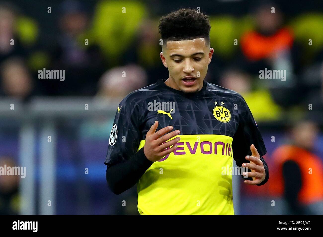 18 february 2020 Dortmund, Germany Soccer Borussia Dortmund v Paris ...