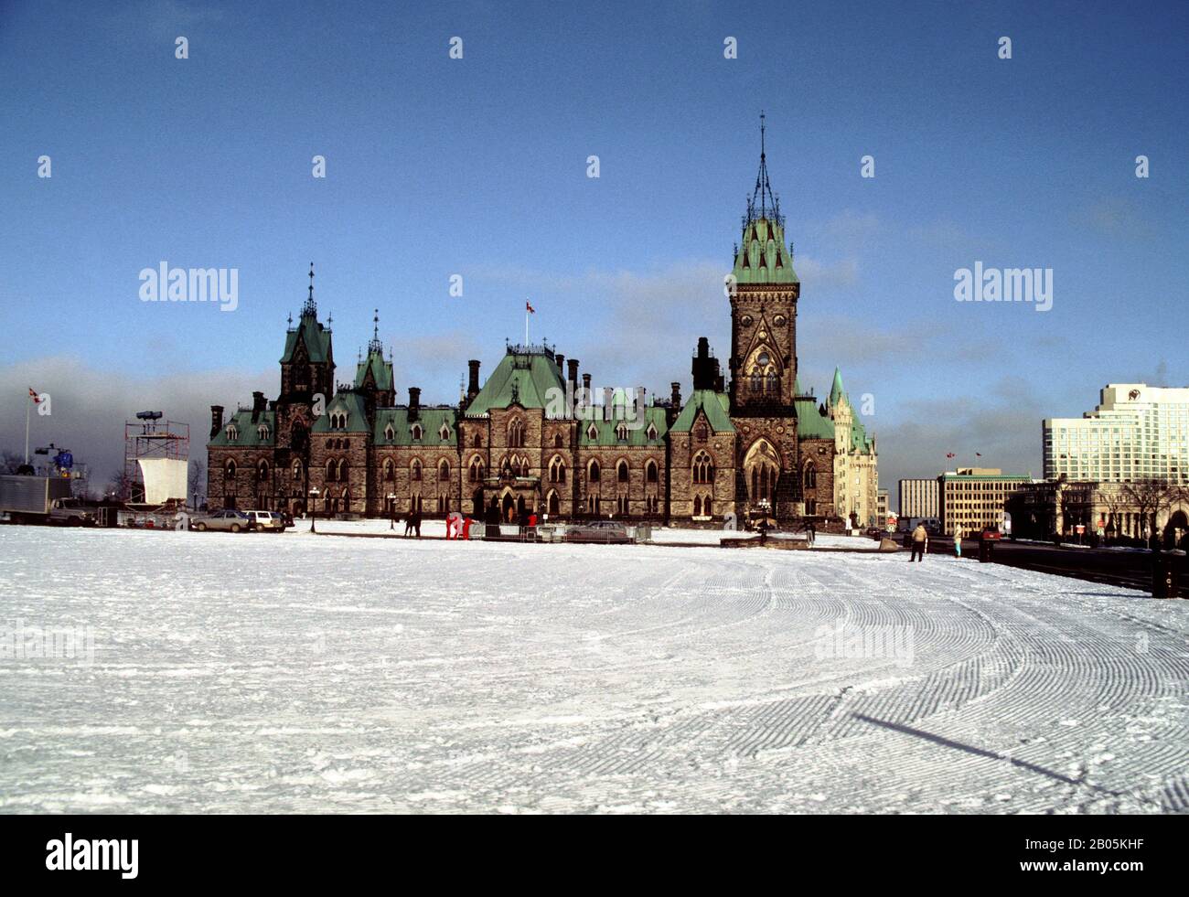 CANADA, OTTAWA, PARLIAMENT BUILDING, WINTER SCENE Stock Photo - Alamy