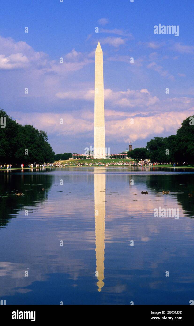 Monuments in washington d c hi-res stock photography and images - Alamy