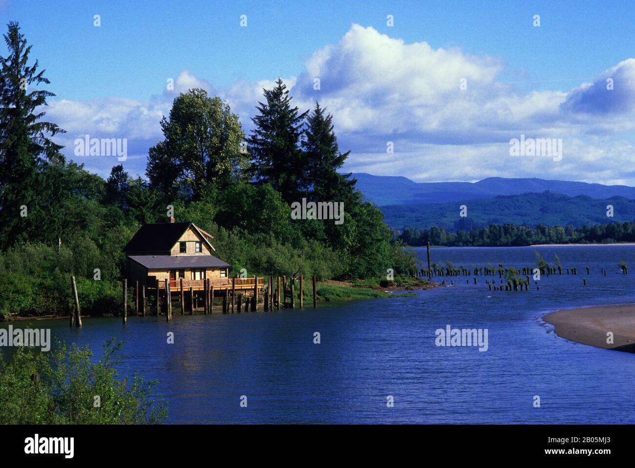 USA, SOUTHWEST WASHINGTON, SKAMOKAWA, COLUMBIA RIVER IN BACKGROUND ...