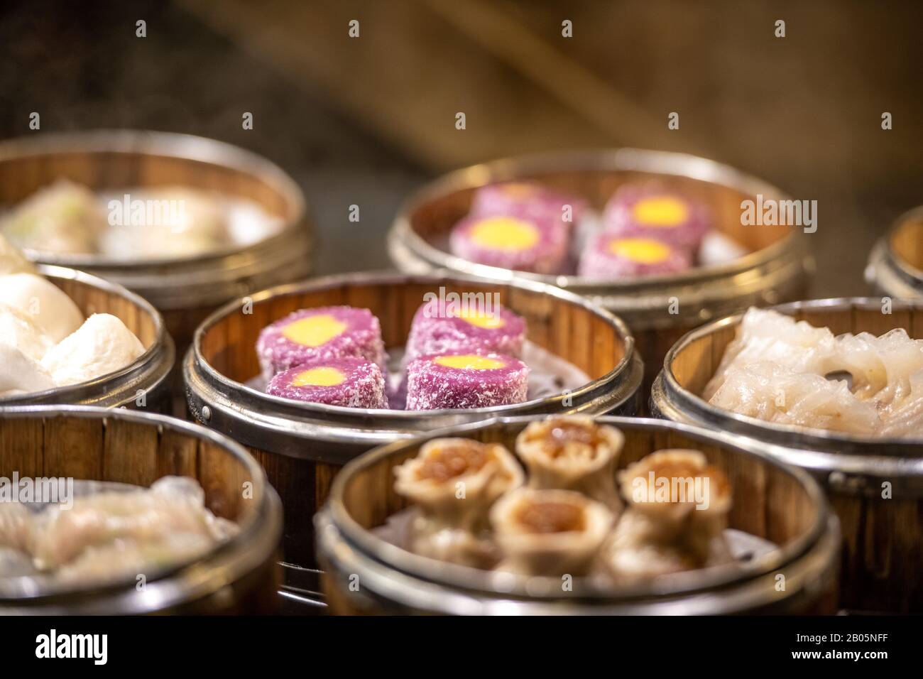 Delicious food in restaurant hi-res stock photography and images - Alamy