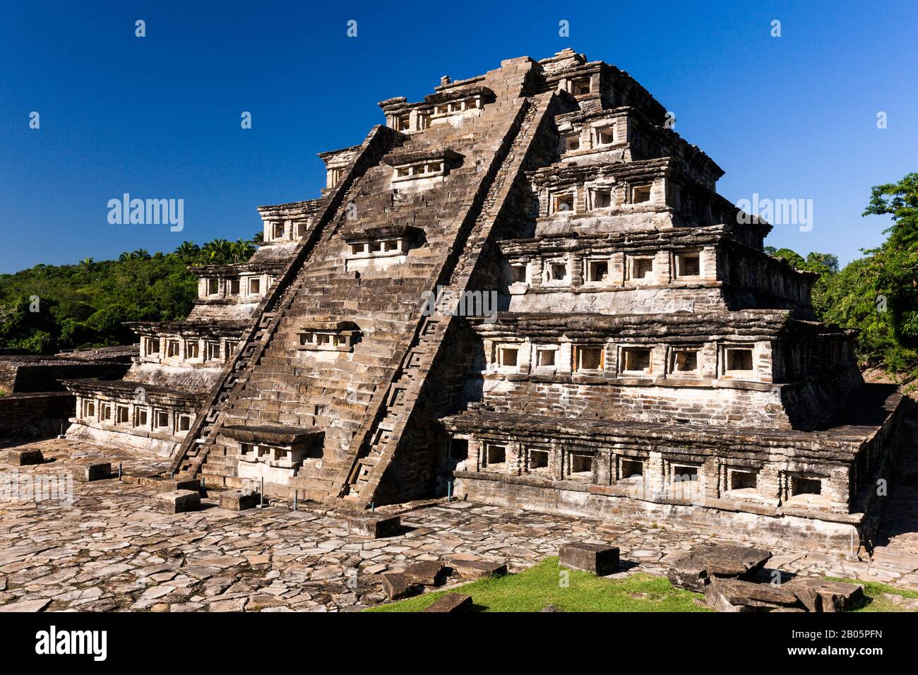 Pyramid of the Niches, El Tajin, most important north-east Mesoamerica ...