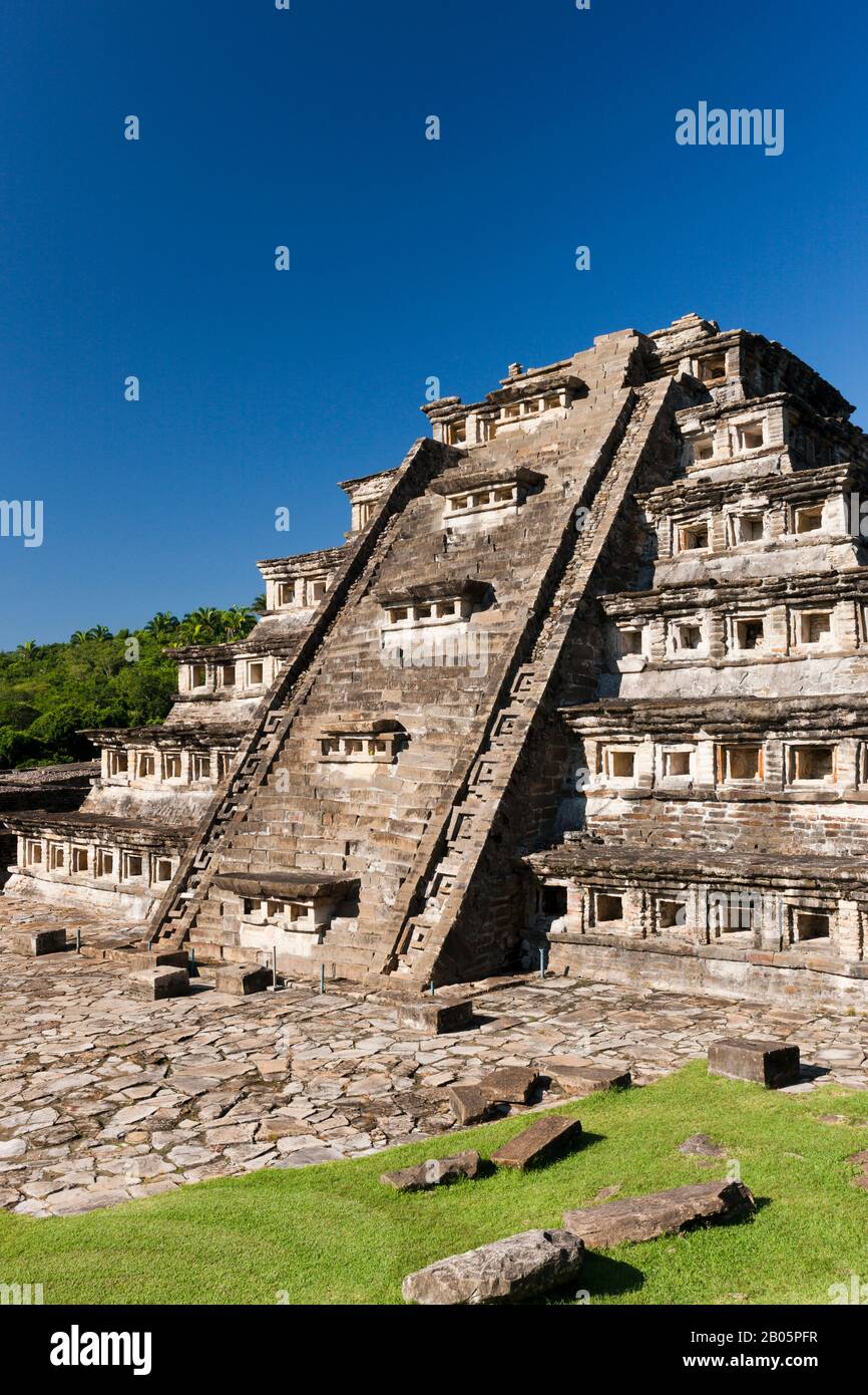 Pyramid Of The Niches High Resolution Stock Photography and Images - Alamy