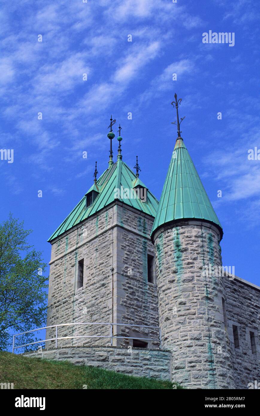 St louis town gate hi-res stock photography and images - Alamy