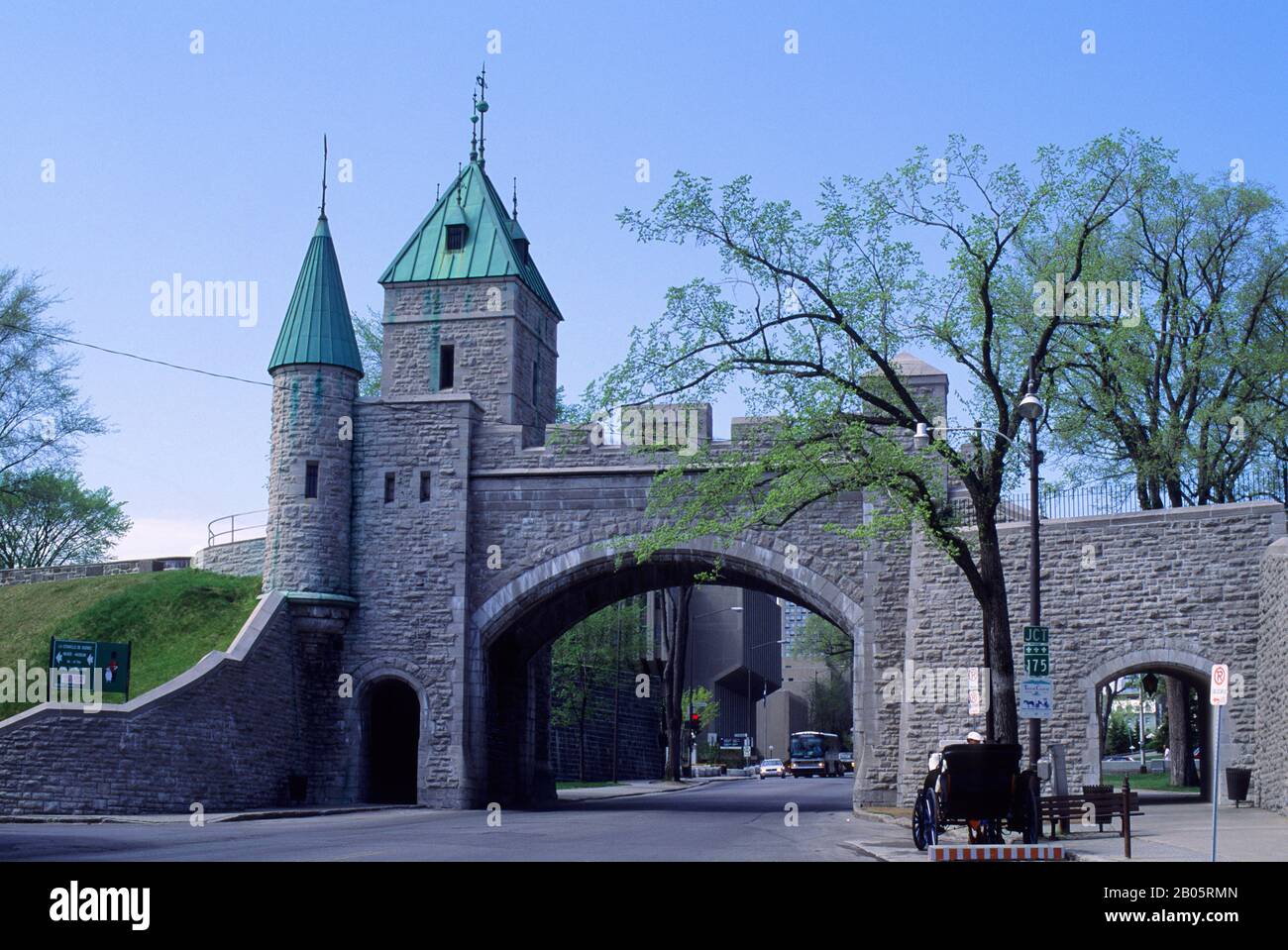 St louis city gate hi-res stock photography and images - Alamy