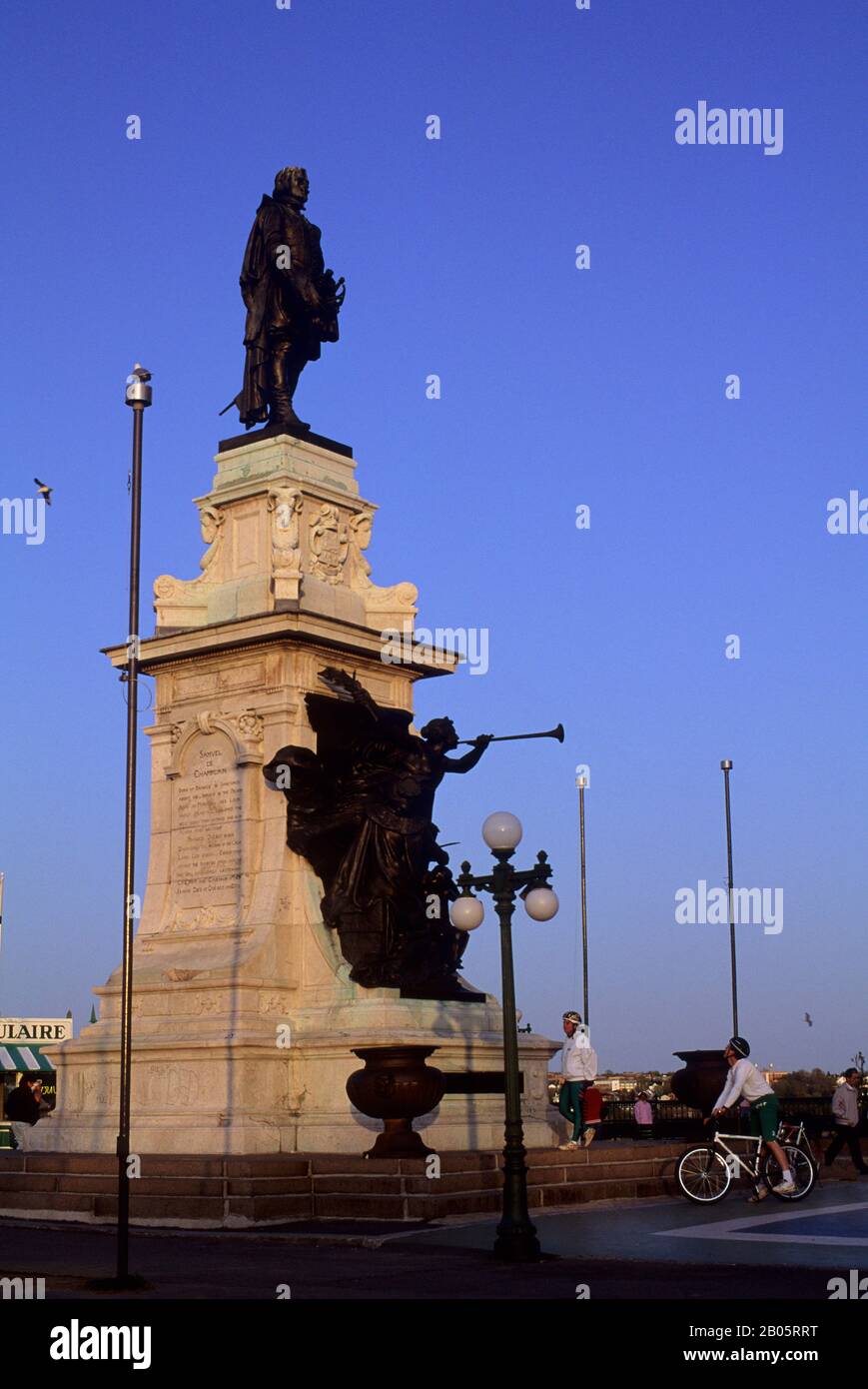 Canada quebec quebec city statue hi-res stock photography and images ...