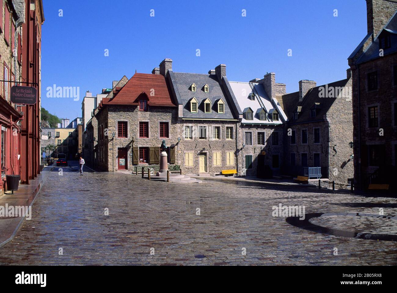Place royale architecture hi-res stock photography and images - Alamy