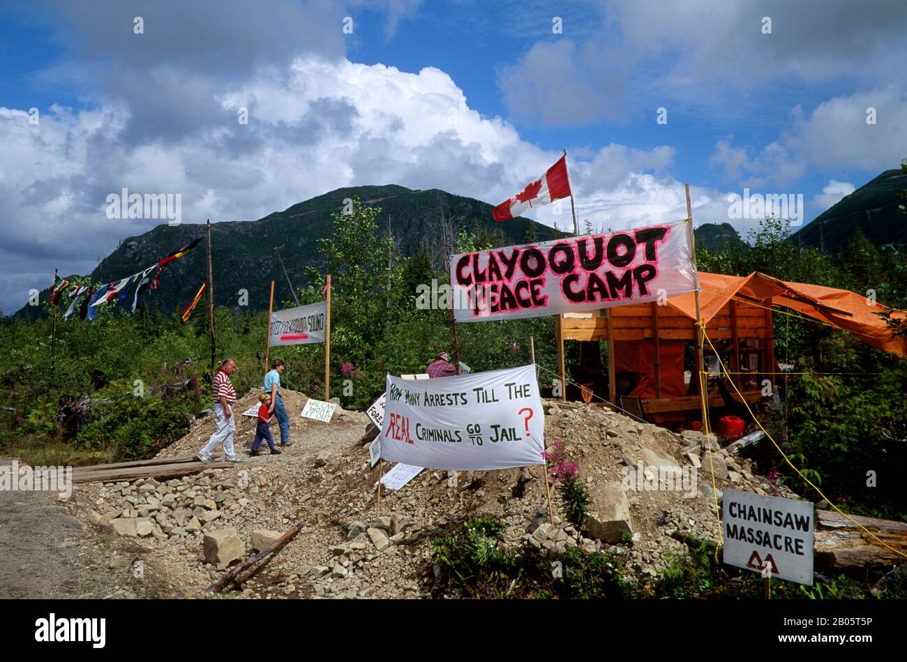 Logging camp canada hi-res stock photography and images - Alamy