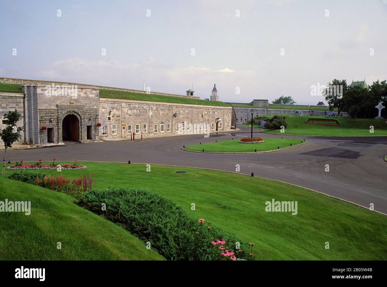 Quebec citadel entrance hi-res stock photography and images - Alamy