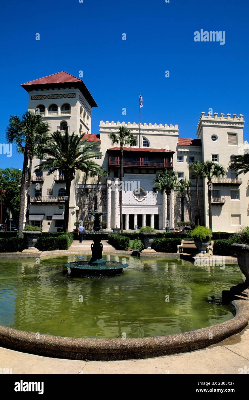 USA, FLORIDA, ST. AUGUSTINE, ST. JOHNS COUNTY COURTHOUSE Stock Photo ...