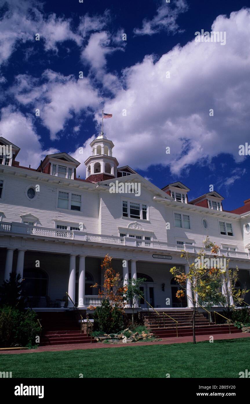 USA, COLORADO, ESTES PARK, HISTORIC STANLEY HOTEL Stock Photo - Alamy