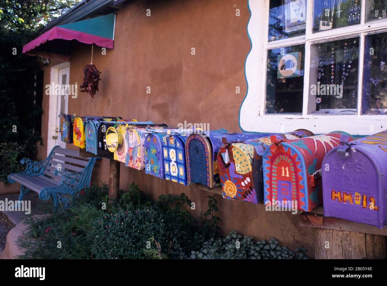 Gypsy alley hi-res stock photography and images - Alamy