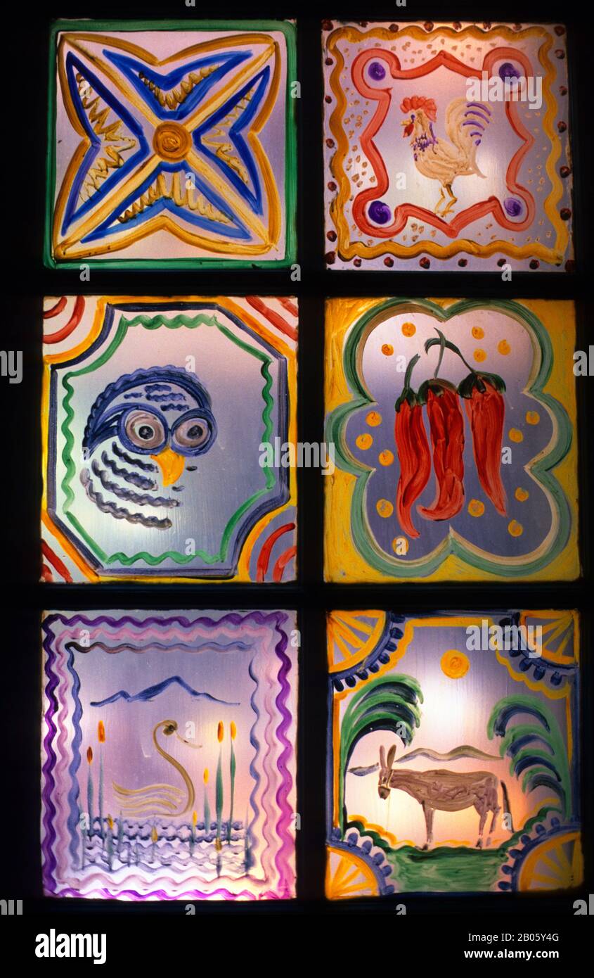 Windows in courtyard hi-res stock photography and images - Alamy