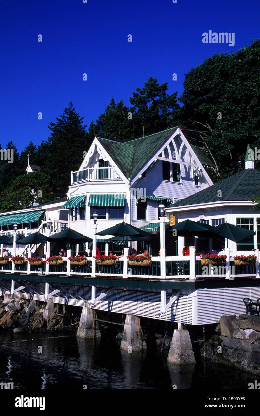 USA, WASHINGTON, SAN JUAN ISLAND, ROCHE HARBOR RESORT, RESTAURANT Stock ...
