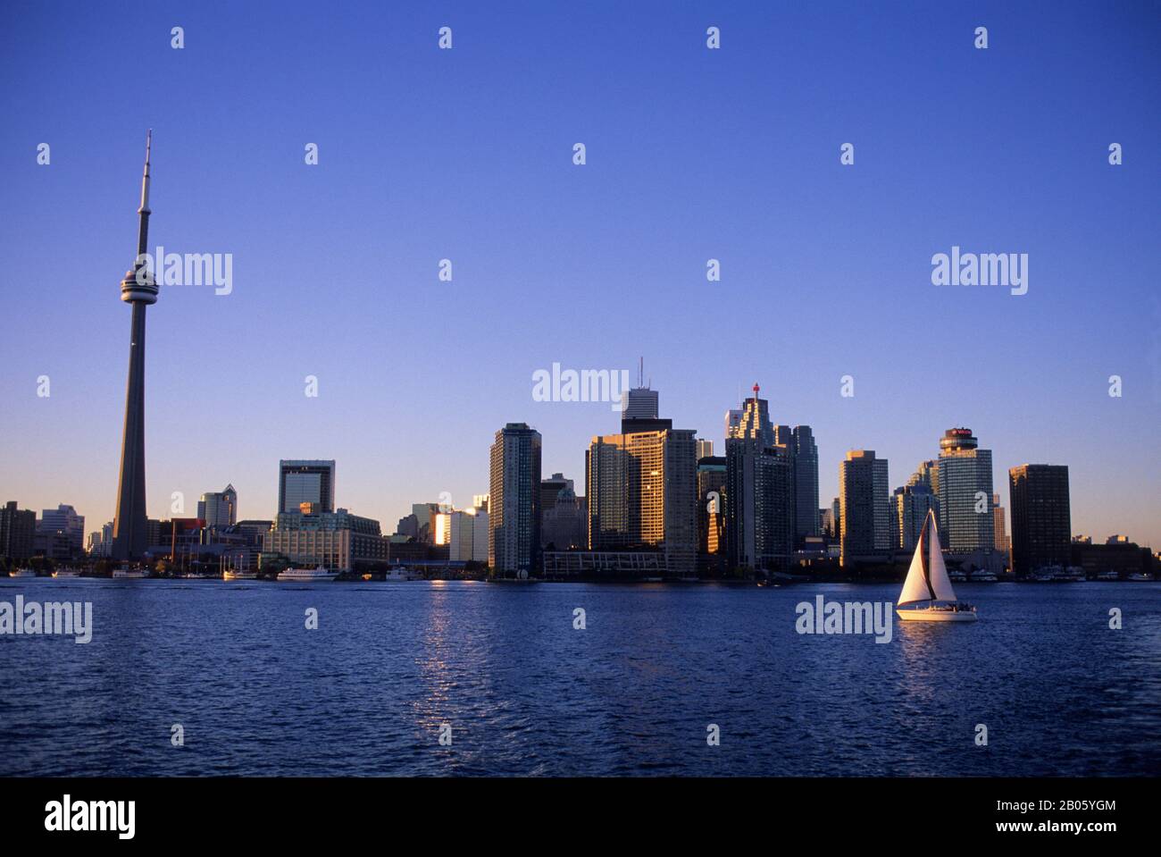 CANADA, ONTARIO, TORONTO, SKYLINE AT DUSK, SAILBOAT Stock Photo - Alamy CANADA, ONTARIO, TORONTO, SKYLINE AT DUSK, SAILBOAT Stock Photo - Alamy