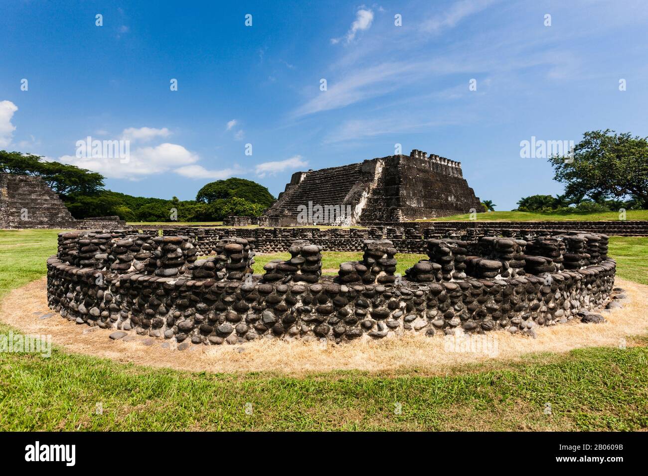Cempoala ruins hi-res stock photography and images - Alamy