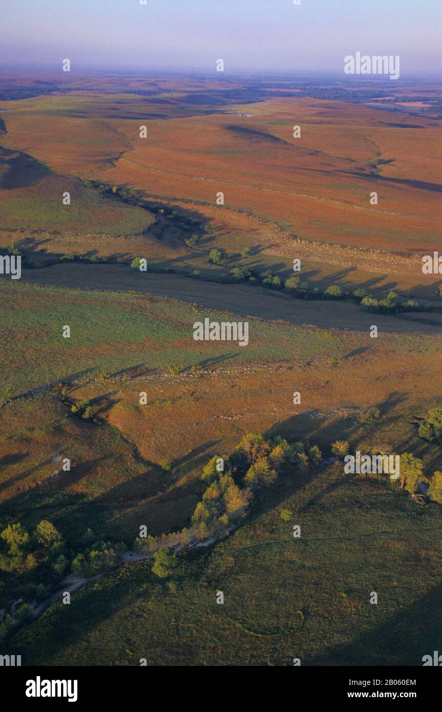 Kansas prairie aerial view hi-res stock photography and images - Alamy