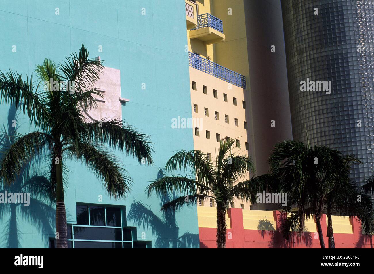 USA, FLORIDA, MIAMI BEACH, ART DECO DISTRICT, HOUSE Stock Photo - Alamy