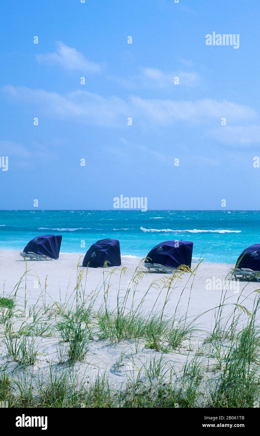 USA, FLORIDA, MIAMI BEACH, BEACH SCENE Stock Photo - Alamy