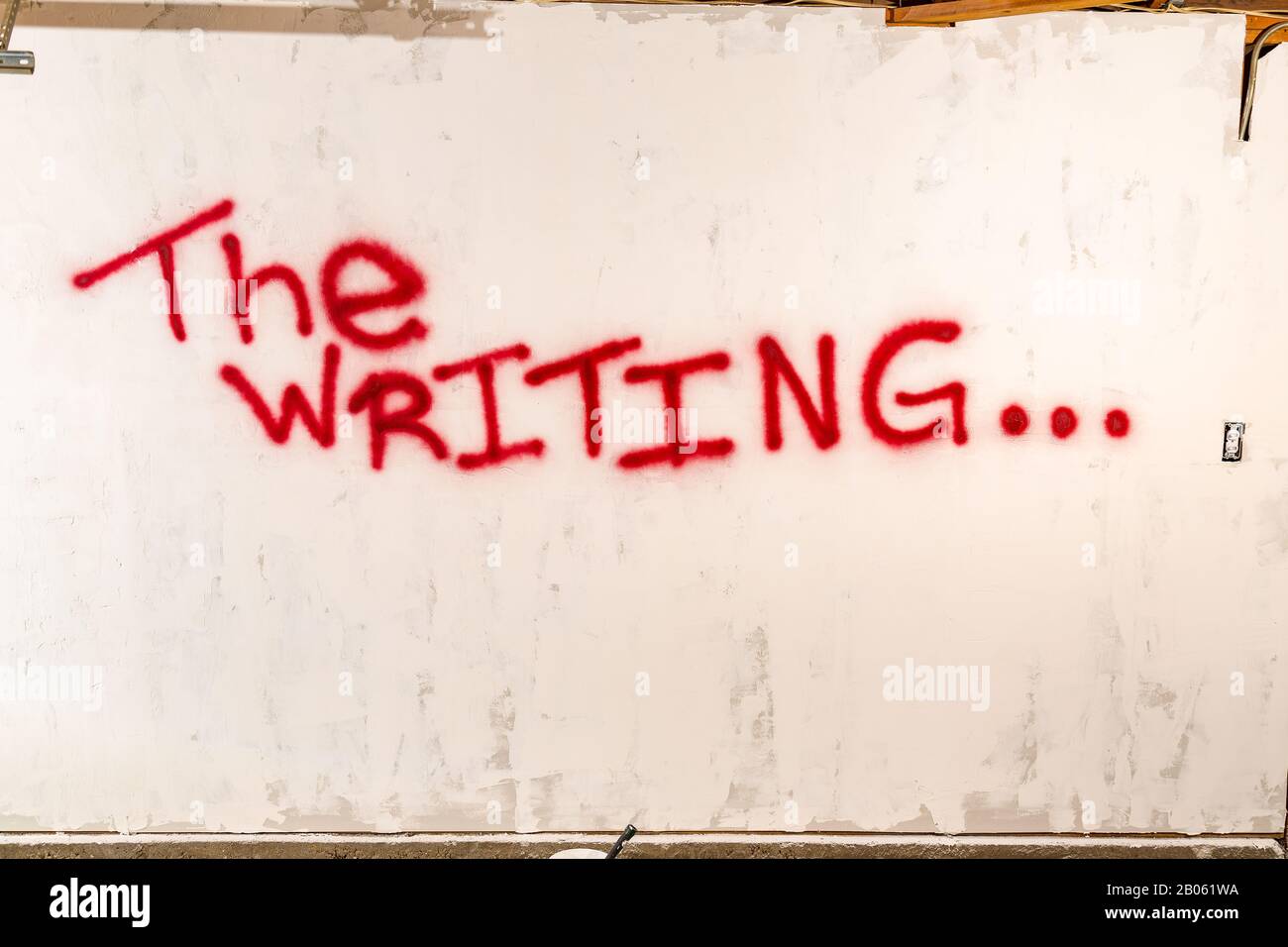 Leave wall hi-res stock photography and images - Alamy