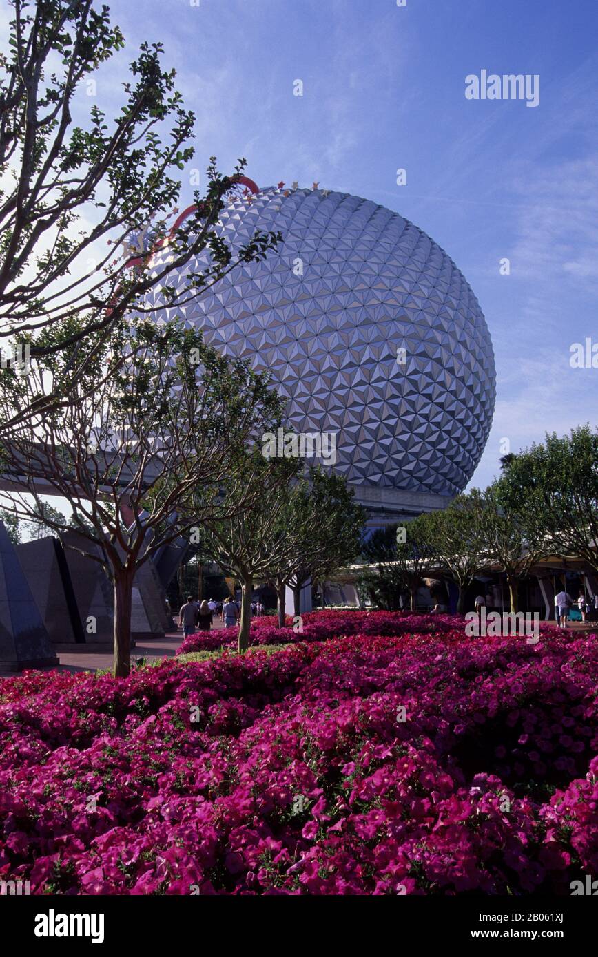 USA, FLORIDA, ORLANDO, DISNEY WORLD, EPCOT, SPACESHIP EARTH DOME Stock ...