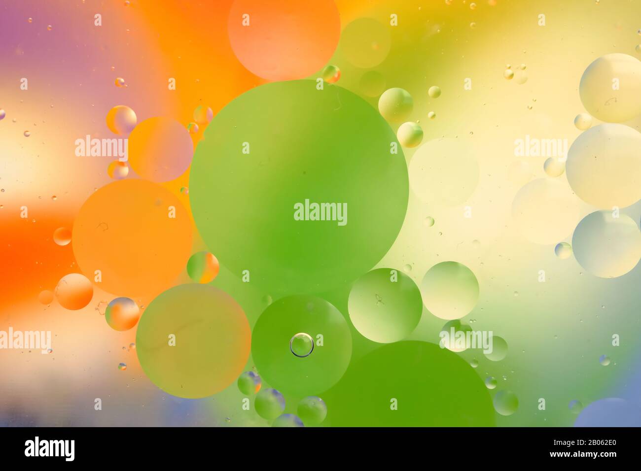 Shining bubble hi-res stock photography and images - Alamy