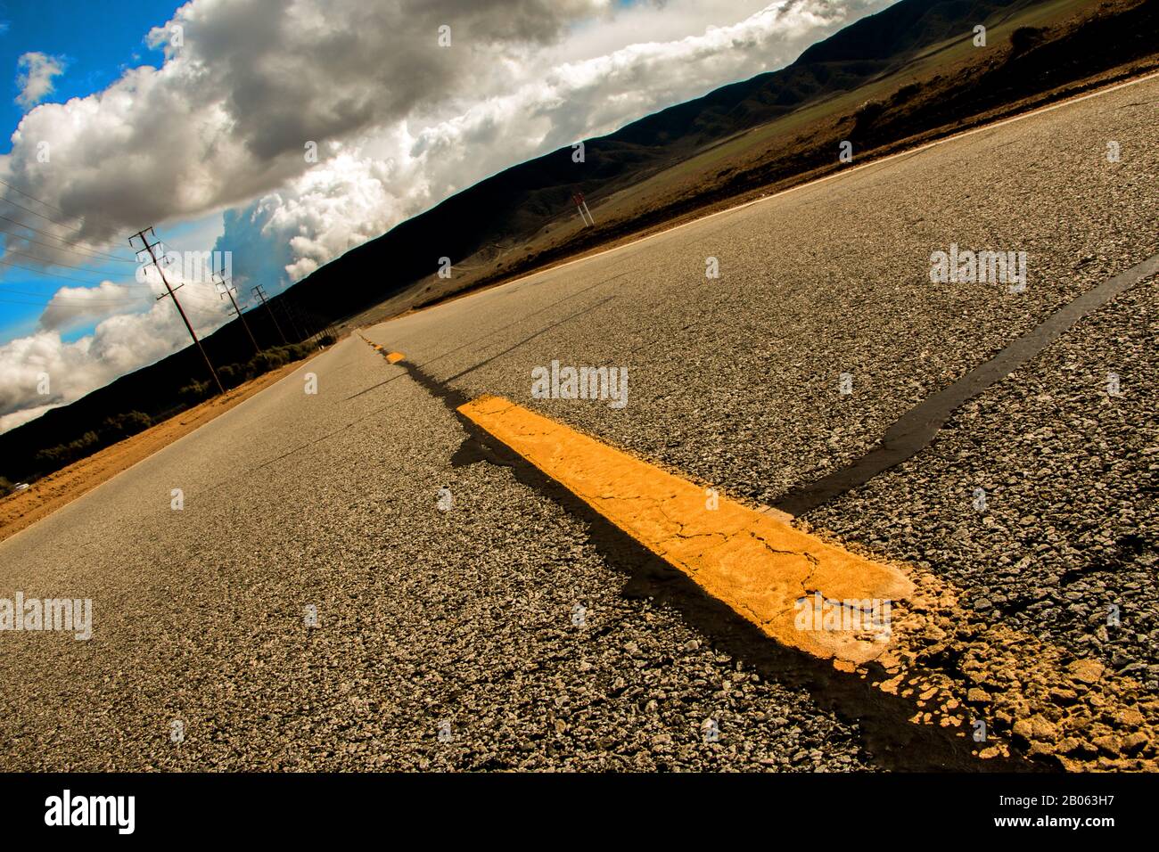 Blue road markings hi-res stock photography and images - Alamy