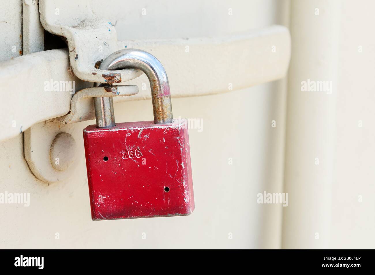 Red Lock on Storage shed or shipping container secured and locked Stock ...
