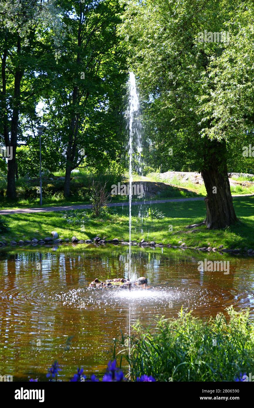 Finland helsinki helsingfors esplanadi park hi-res stock photography ...