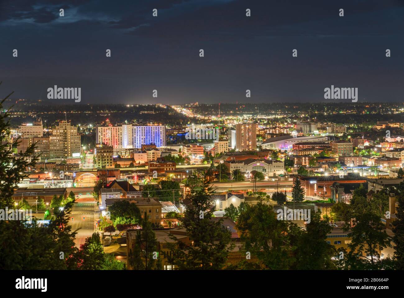 Downtown spokane night hi-res stock photography and images - Alamy