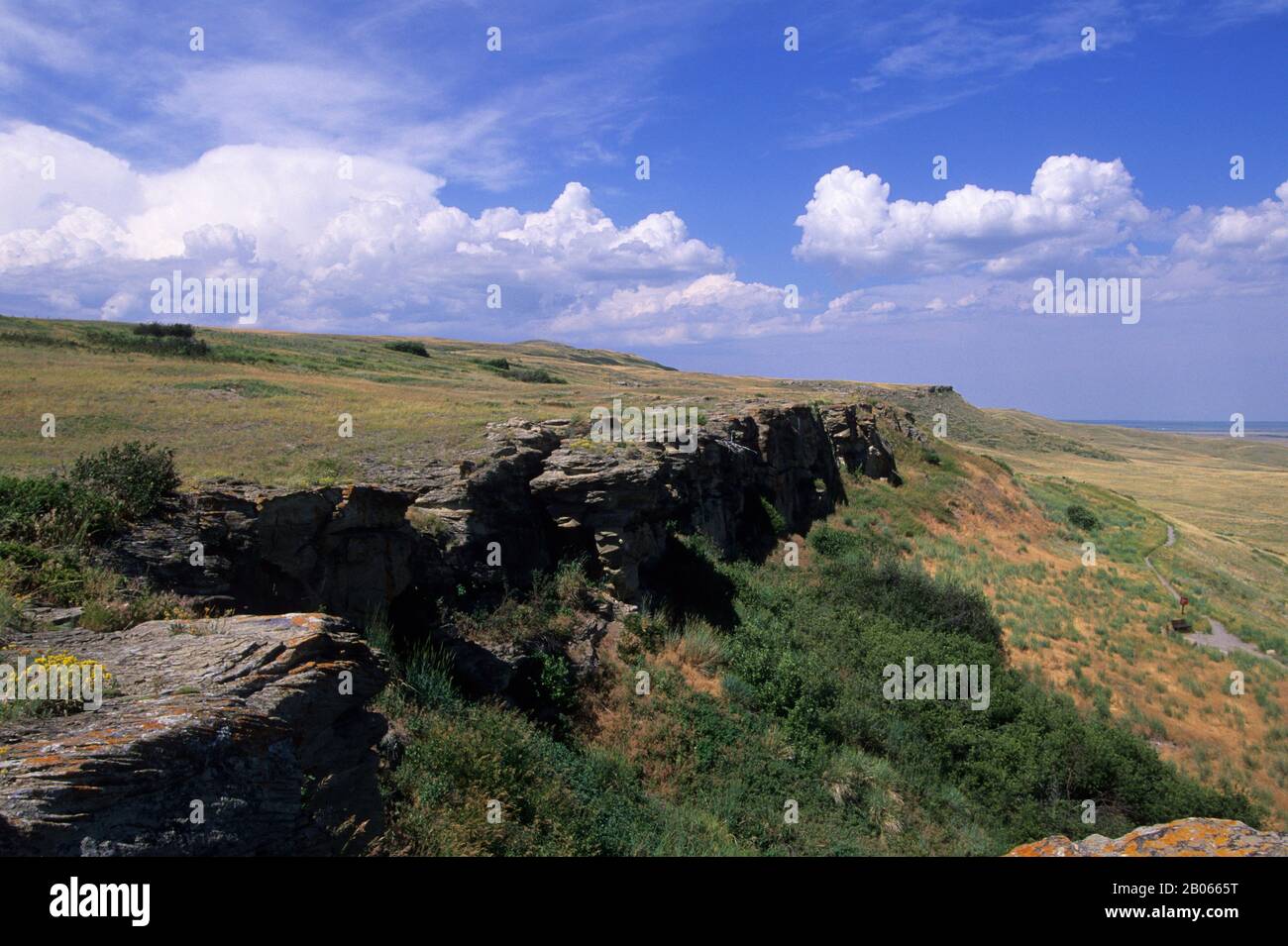 Cliff head smashed in buffalo jump fort macleod hi-res stock ...