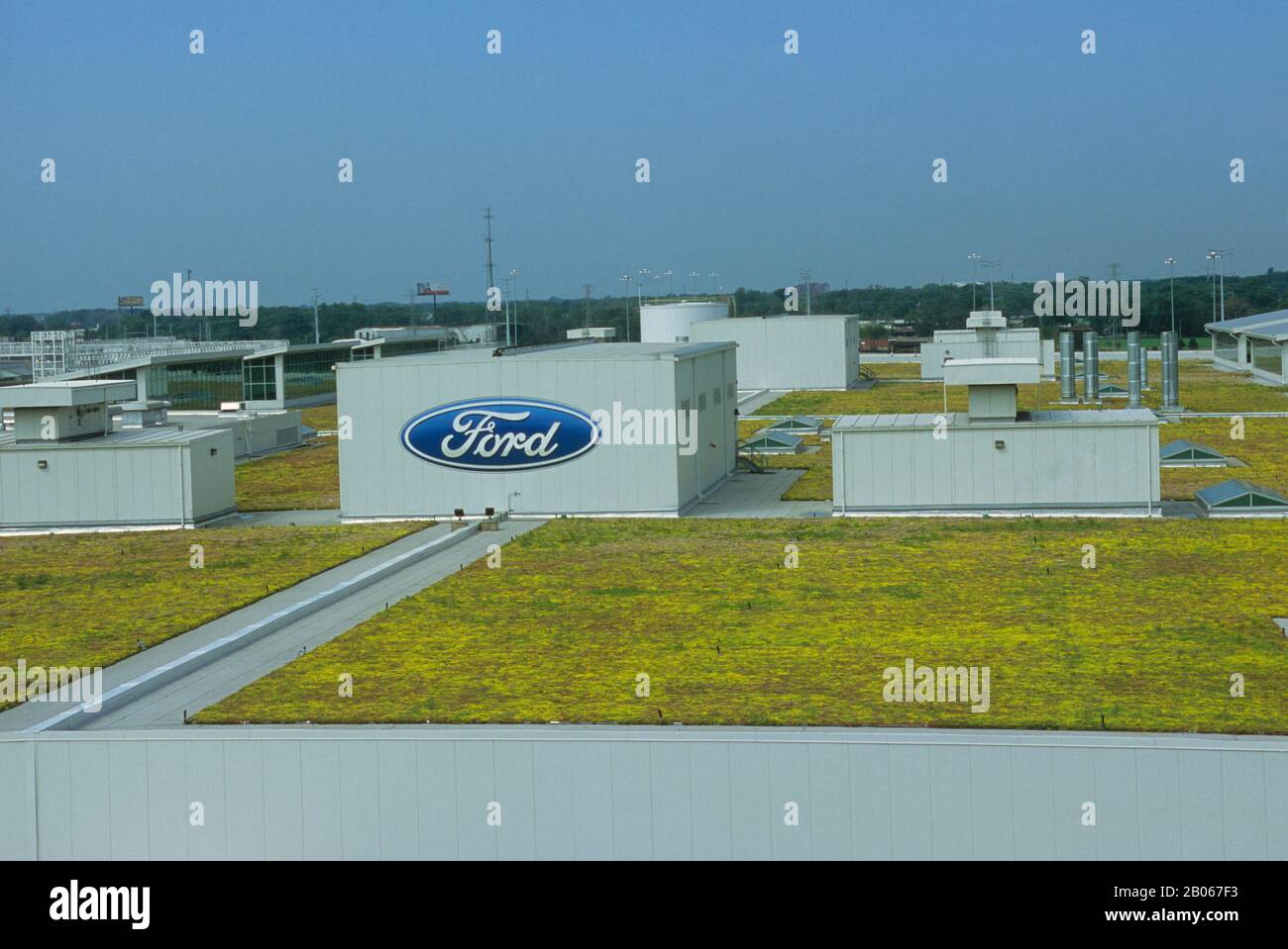 USA, MICHIGAN, NEAR DETROIT, DEARBORN, FORD ROUGE FACTORY TOUR ...