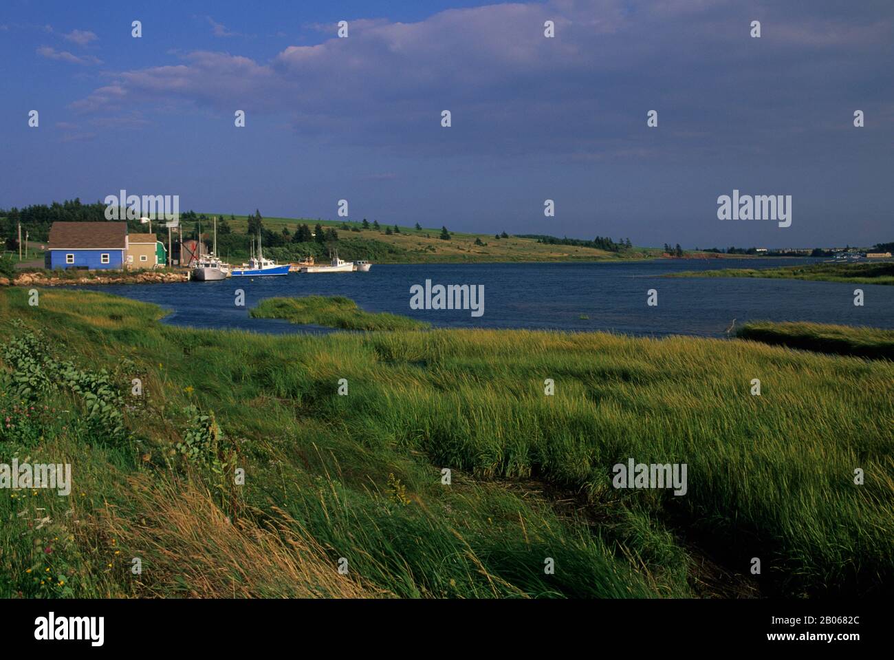 CANADA, PRINCE EDWARD ISLAND, FRENCH RIVER, FISHING HARBOR Stock Photo ...