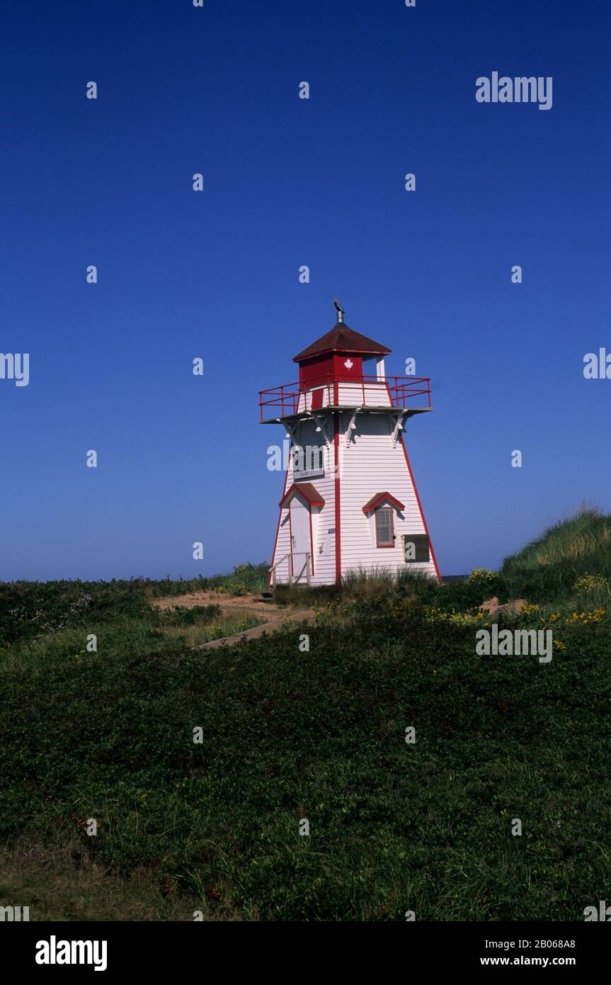 Sand dunes lighthouse hi-res stock photography and images - Alamy