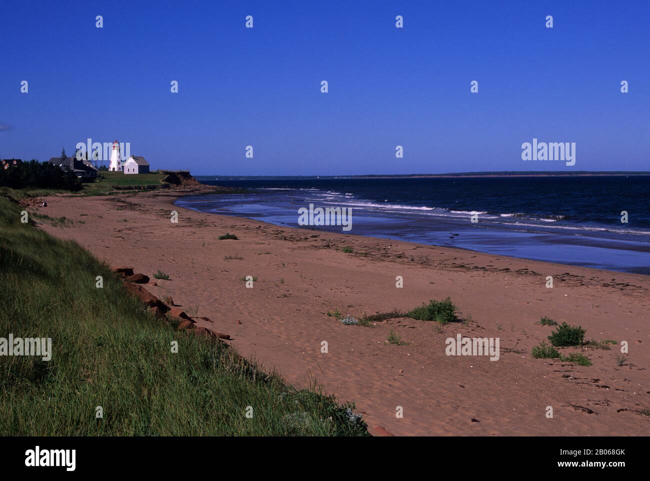 CANADA, PRINCE EDWARD ISLAND, PANMURE ISLAND PROVINCIAL PARK, BEACH ...