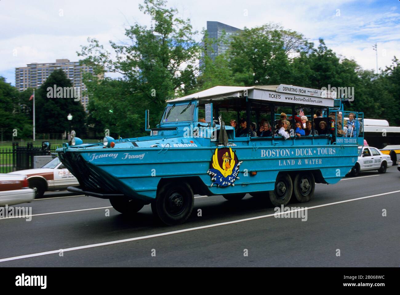 Boston Duck Boat Tour High Resolution Stock Photography and Images - Alamy