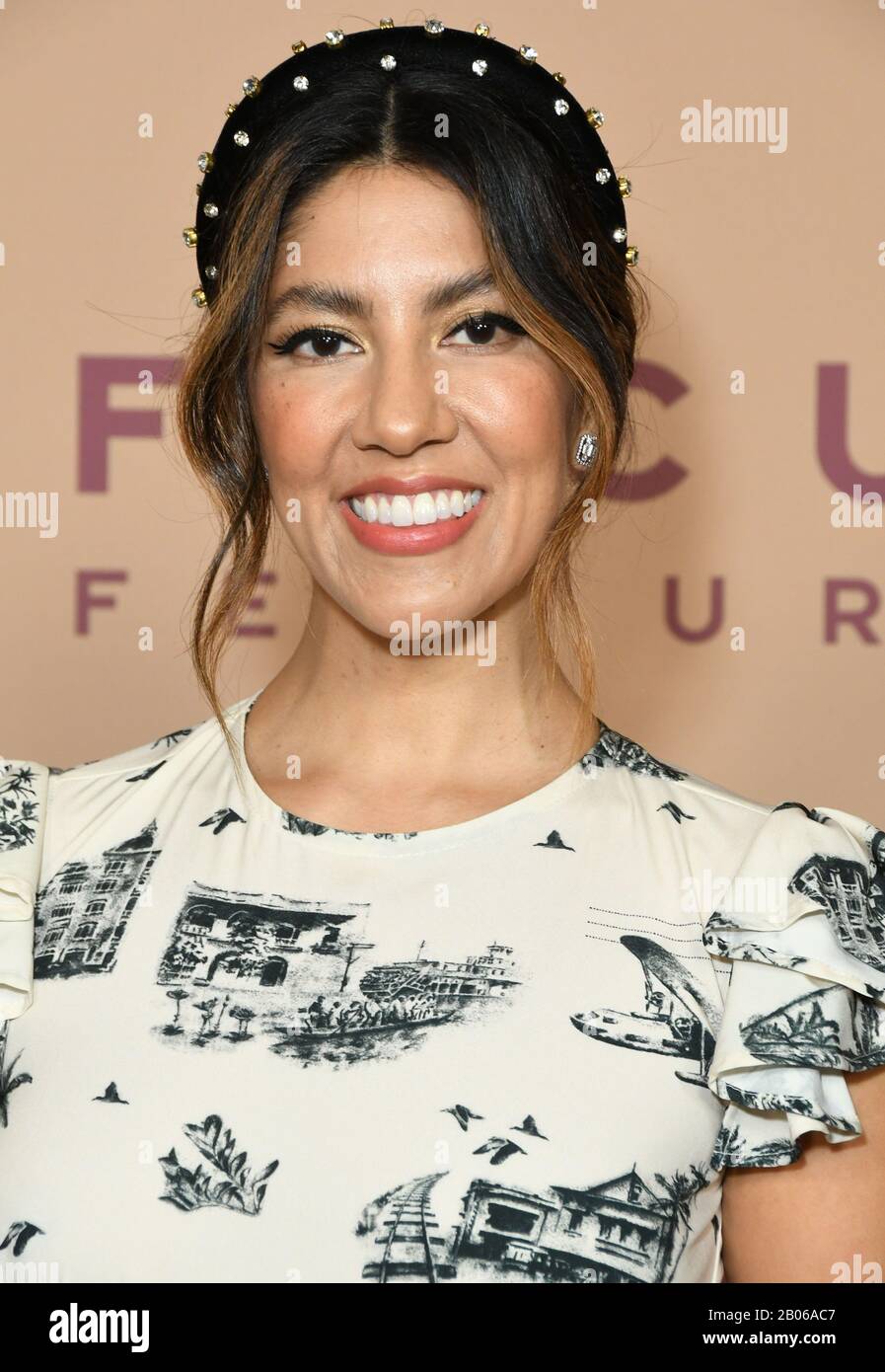 Stephanie beatriz emma premiere hi-res stock photography and images - Alamy