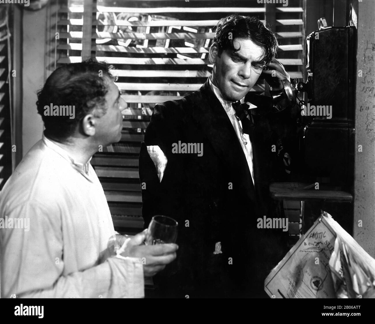 HENRY ARMETTA and PAUL MUNI as Tony Camonte in SCARFACE 1932 directors ...