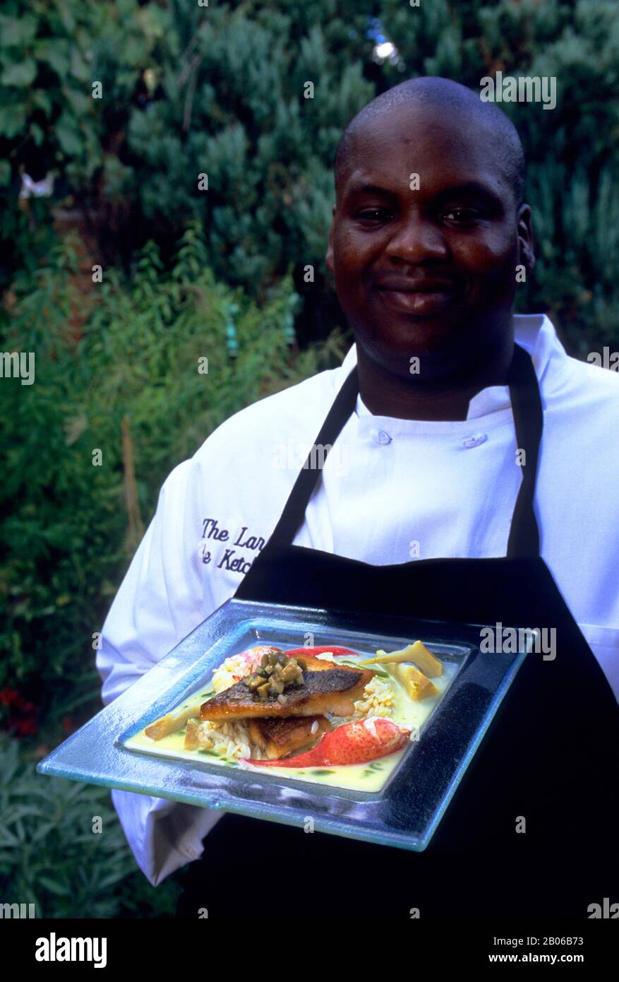 USA, MICHIGAN, NEAR DETROIT,W. BLOOMFIELD, THE LARK RESTAURANT, CHEF ...