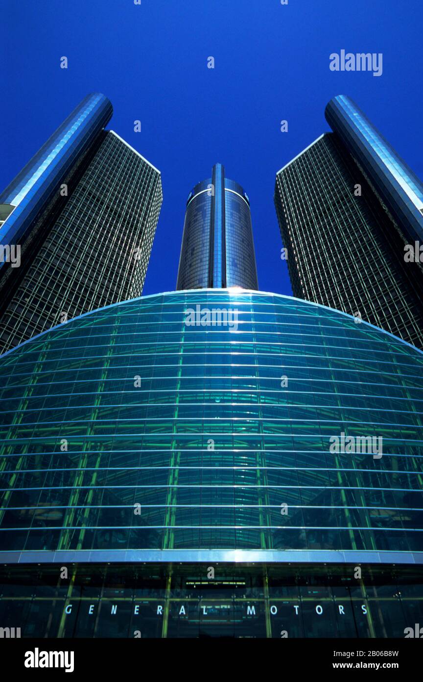 Riverfront renaissance center hi-res stock photography and images - Alamy